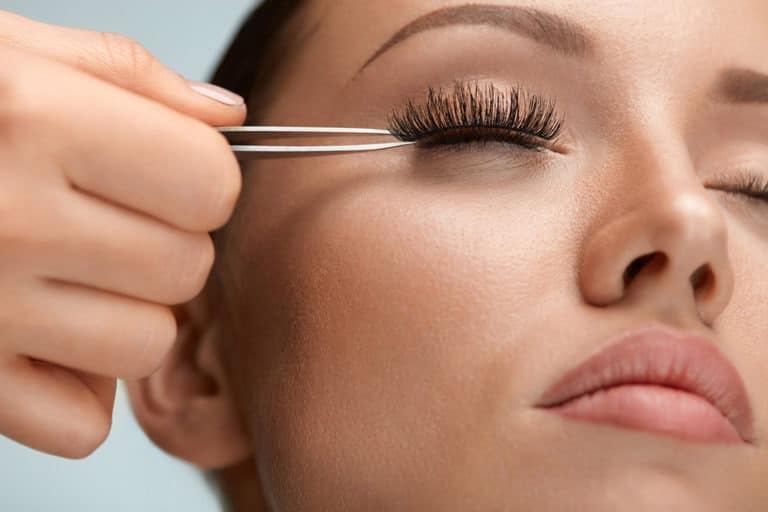 Is It Ok to Wear False Eyelashes Every Day? - Up On Beauty